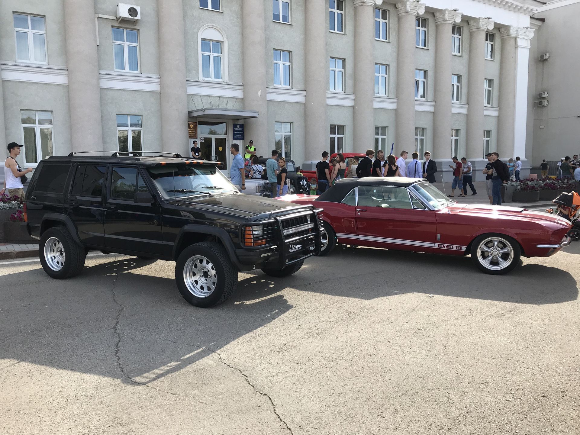 Днище — Jeep Cherokee (XJ), 4 л, 1993 года | стайлинг | DRIVE2