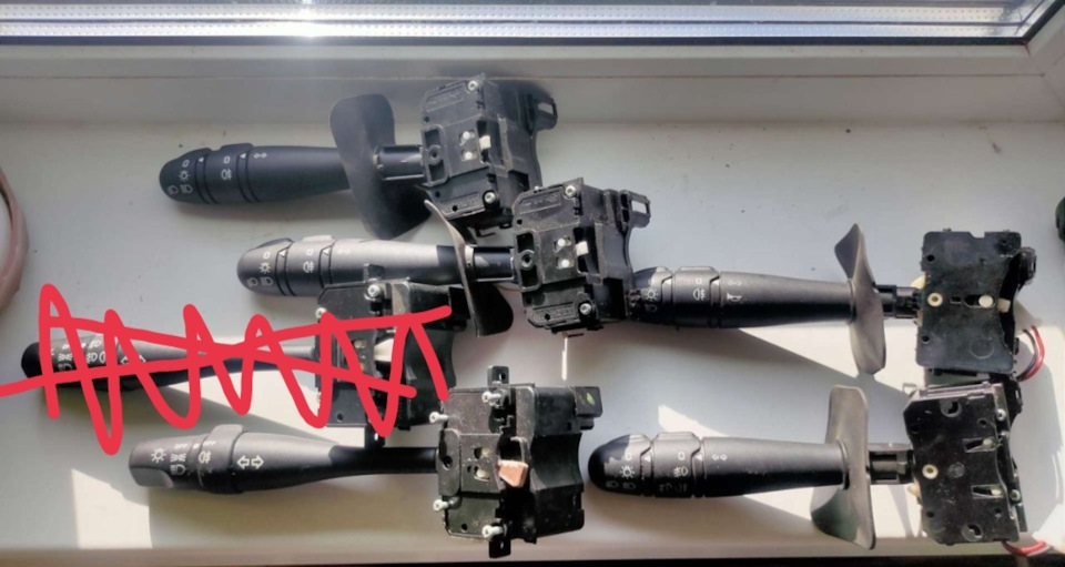 Подрулевой переключатель на Renault Kangoo (1G), Renault Megane I ...