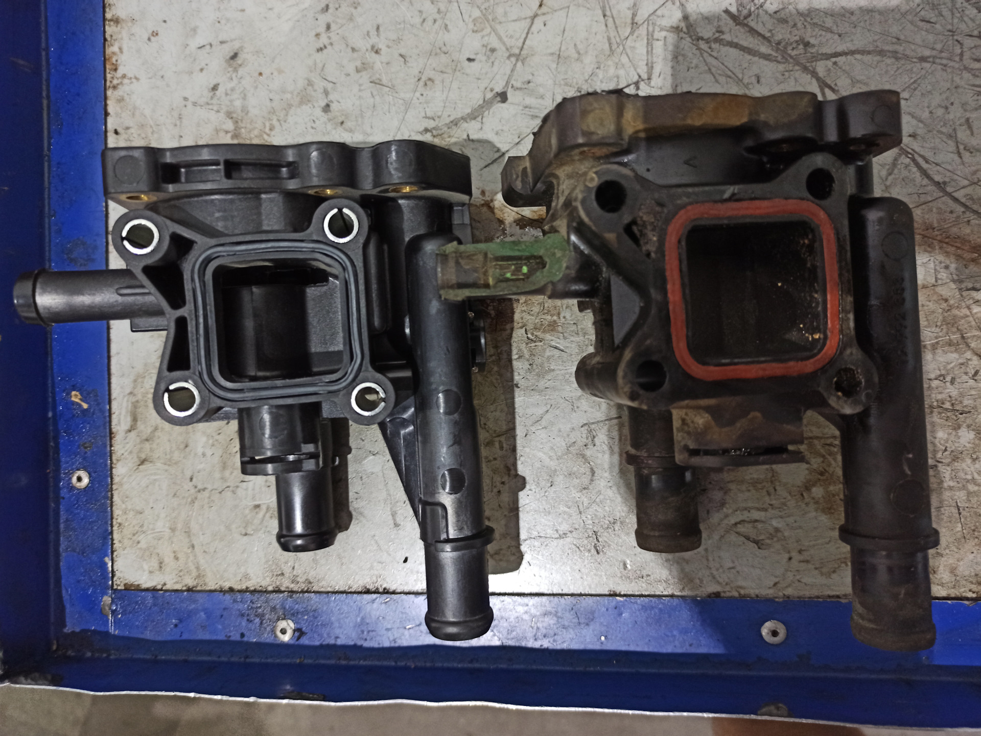 171000 км. Замена трубки обогрева дросселя и корпуса термостата — Opel ...