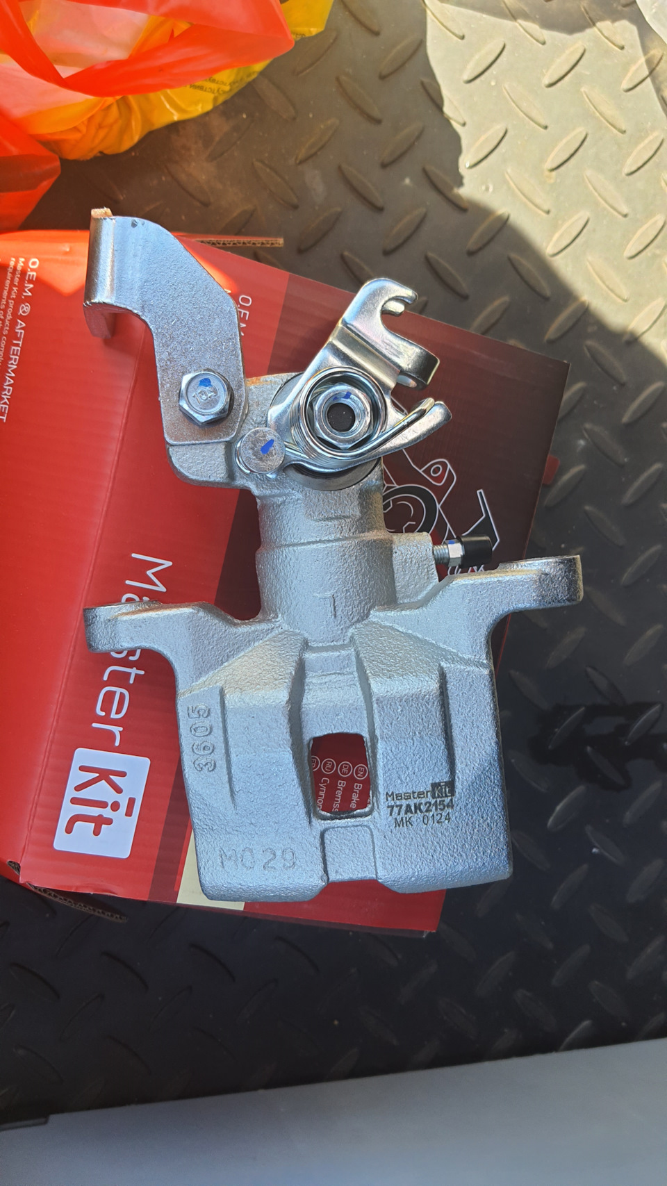 77AK2154 Тормозной суппорт MasterKit | Запчасти на DRIVE2