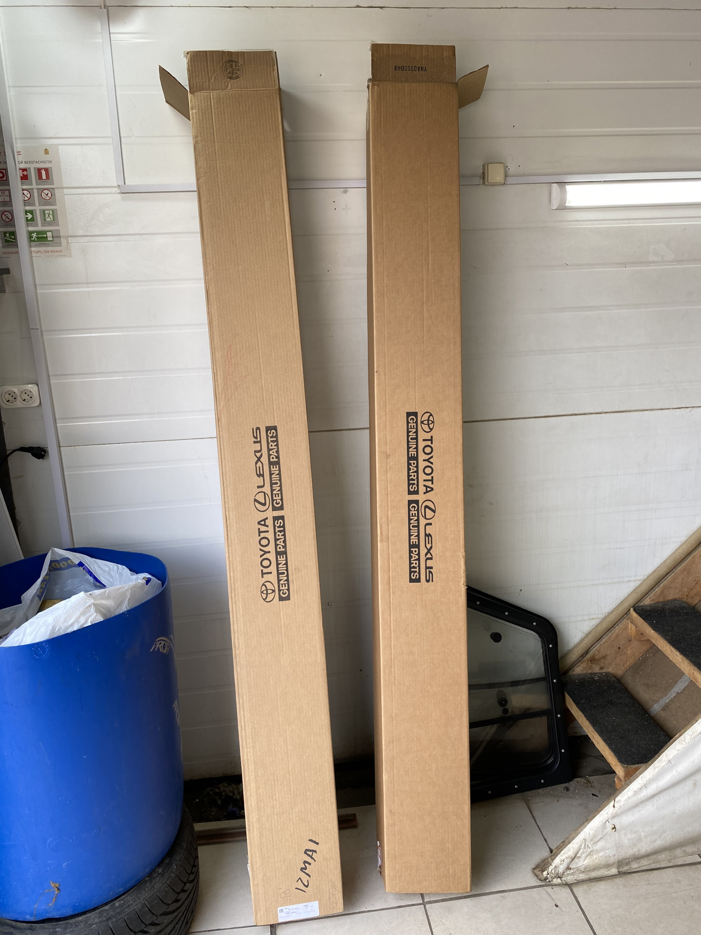 Пороги "XSE" на своём ЗАКОННОМ МЕСТЕ!😎 — Toyota Camry (XV70), 2,5 л ...