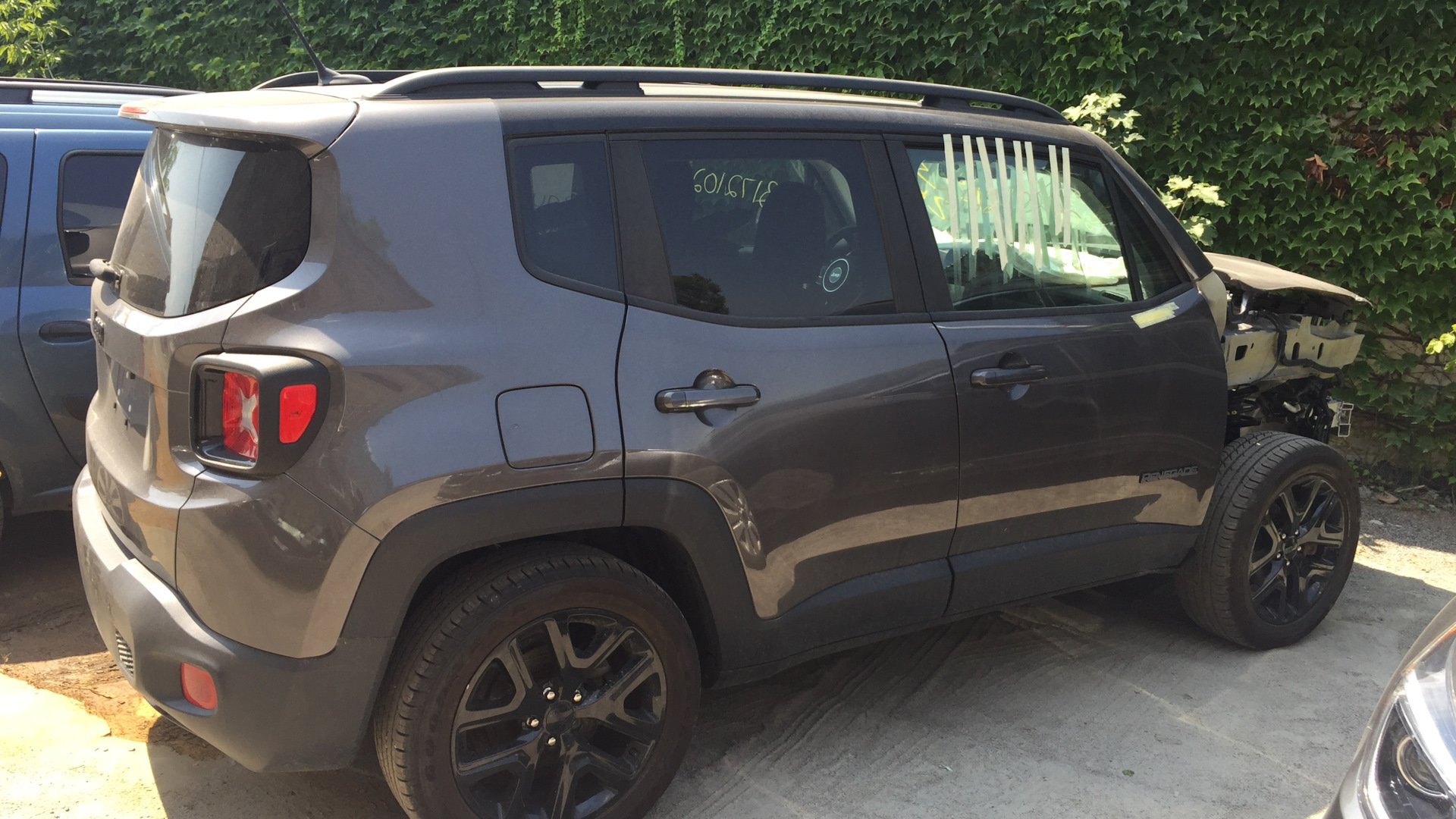 Jeep Renegade 2.4 бензиновый 2016 | Batman Edition на DRIVE2