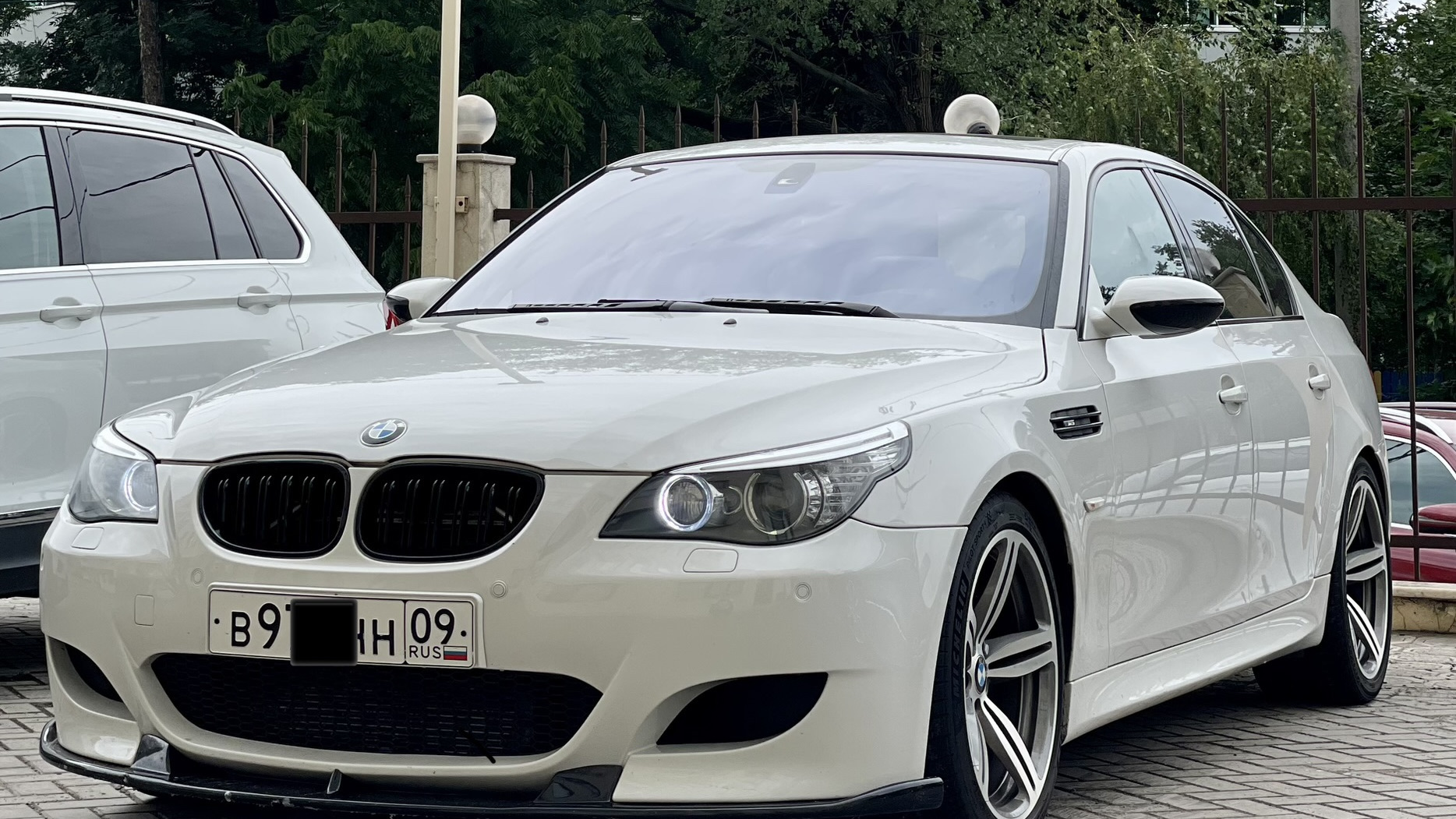 BMW M5 (E60) 5.0 бензиновый 2008 | на DRIVE2