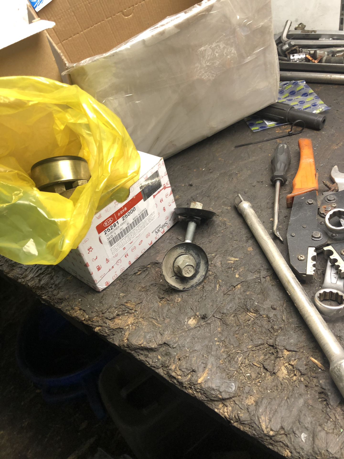 ТО, замена цепей, ремня навесного оборудования и подшипников, и немного ...