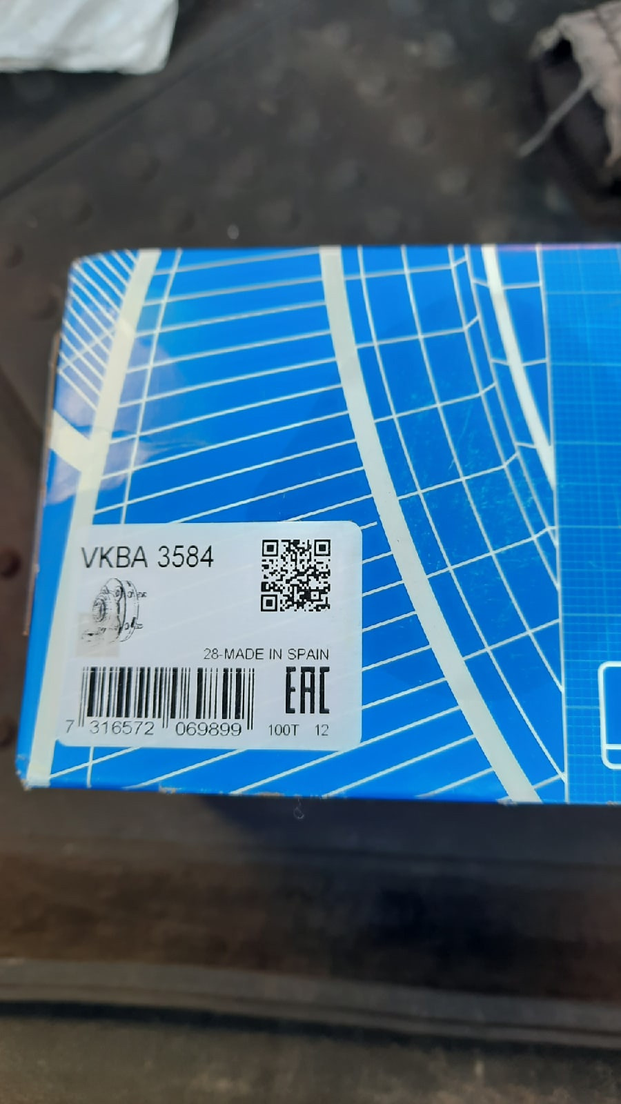Замена правого ступичного подшипника — Citroen C4 (2G), 1,6 л, 2012 ...