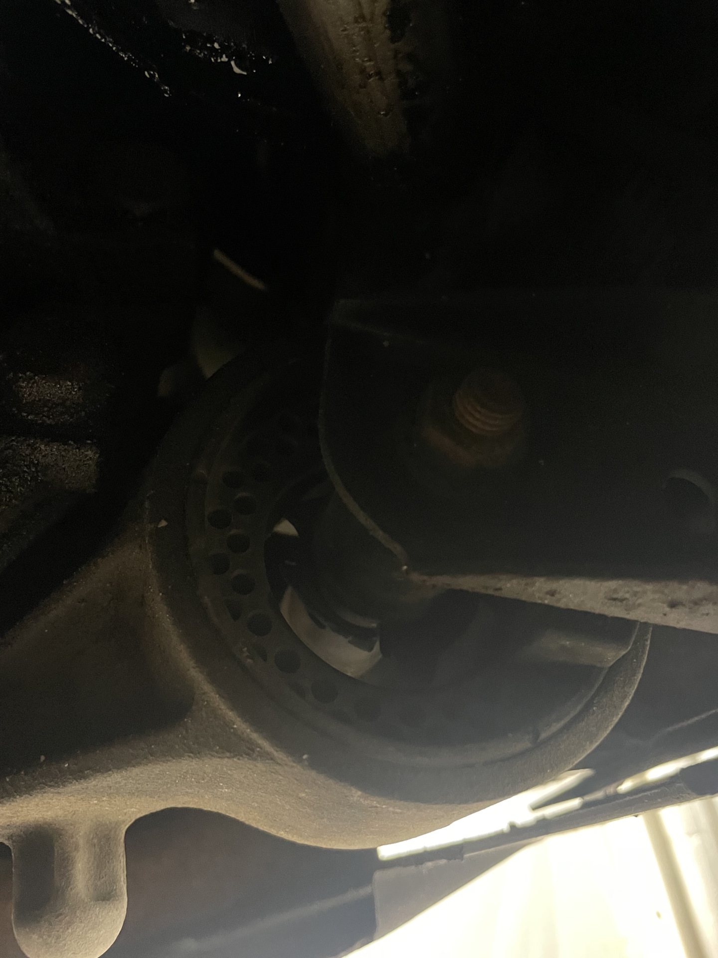 Нижняя подушка двигателя Зафира А — Opel Zafira A, 2 л, 2001 года ...