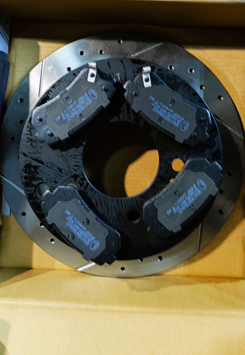 🐢_New brakes Gerat + колодки SpeedMate_🐢 — Hyundai ix35, 2 л, 2011 года ...