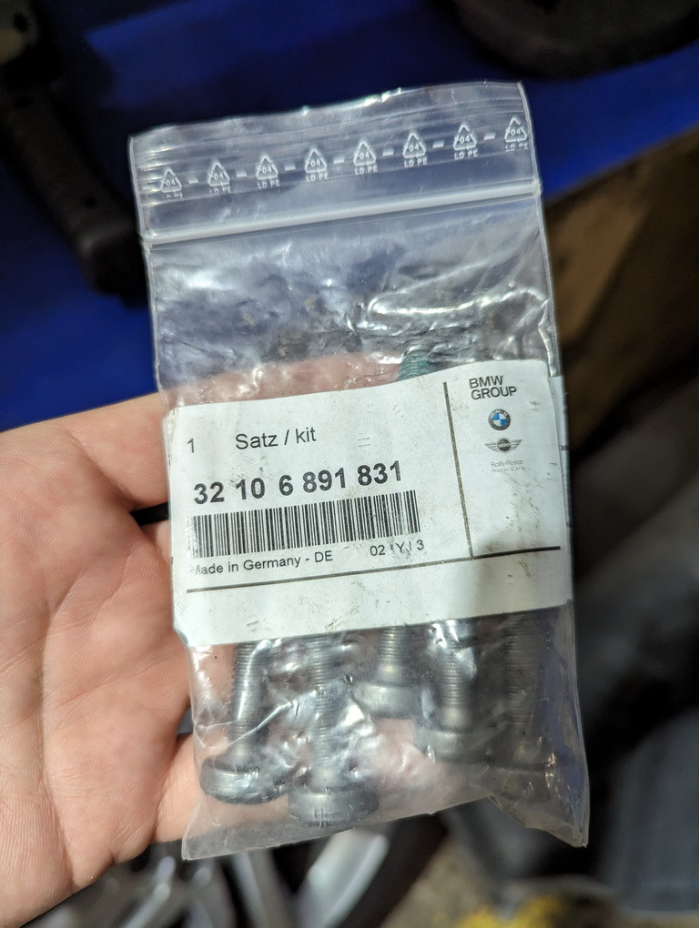 Замена ГРМ, и всех сальников (КВ, РВ, АКПП и др.) — Land Rover ...