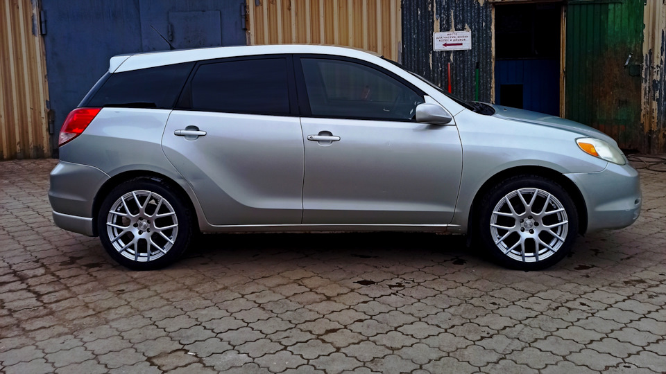 Toyota Matrix (1G) 1.8 бензиновый 2002 | на DRIVE2