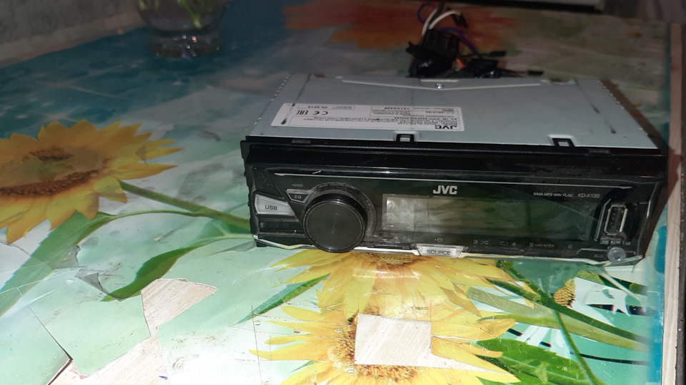 Замена АКБ, новая магнитола — Peugeot 405, 1,6 л, 1988 года | автозвук | DRIVE2