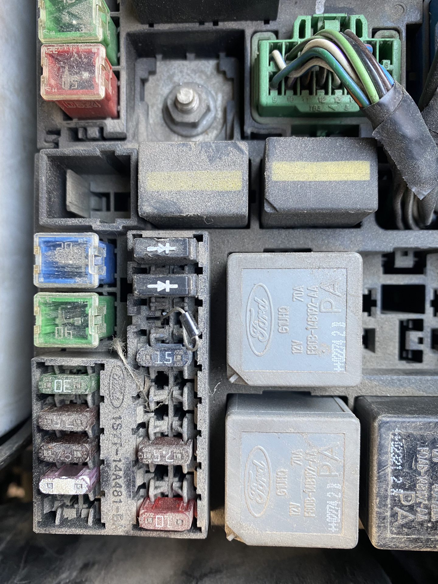 Резина, фильтра, масло, свечи, провода — Ford Mondeo III, 1,8 л, 2002 ...