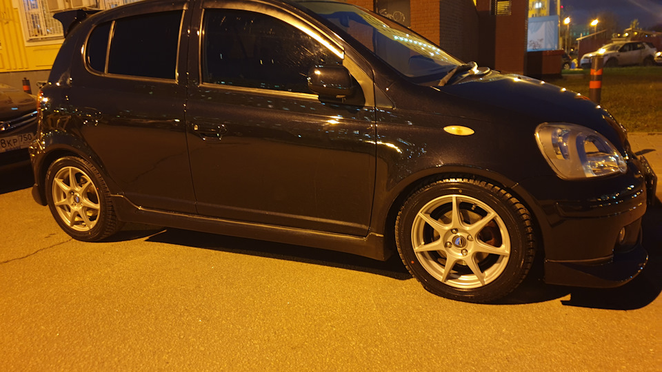 Toyota Vitz (10) 1.5 бензиновый 2003 | 1NZ-FET на DRIVE2