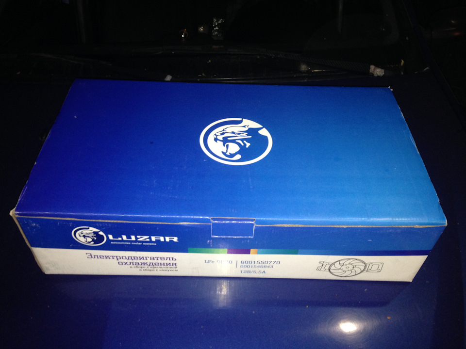 Замена вентилятора охлаждения — Renault Logan (1G), 1,4 л, 2006 года ...