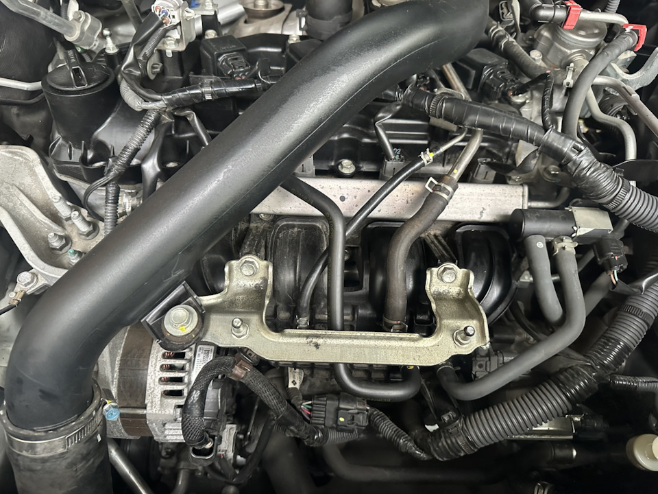 Сервис 94224 км: Дилерское обслуживание, замена ремня агрегатов и ...