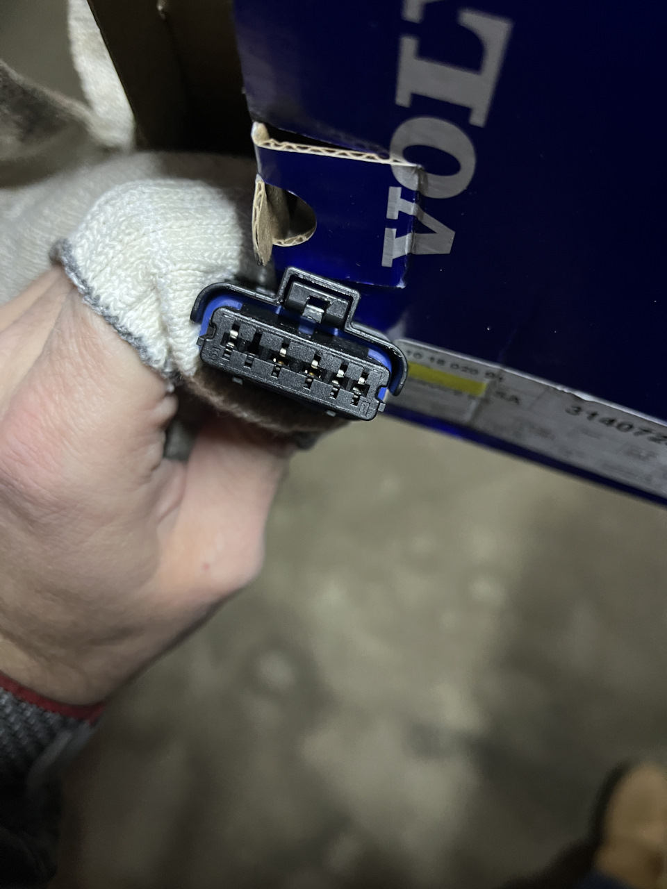 Замена топливного насоса… — Volvo S60 (2G), 2,4 л, 2010 года | поломка ...