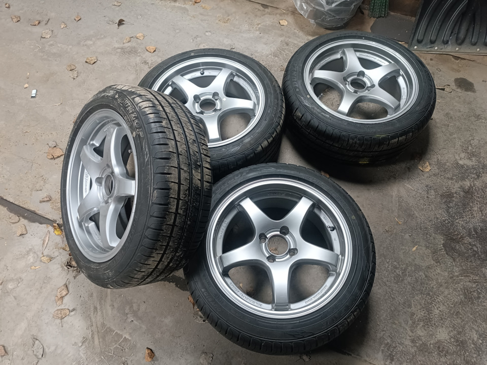 Диски R16 J7 ET38, резина 195/50/16. — Toyota Corolla (100), 1,5 л ...
