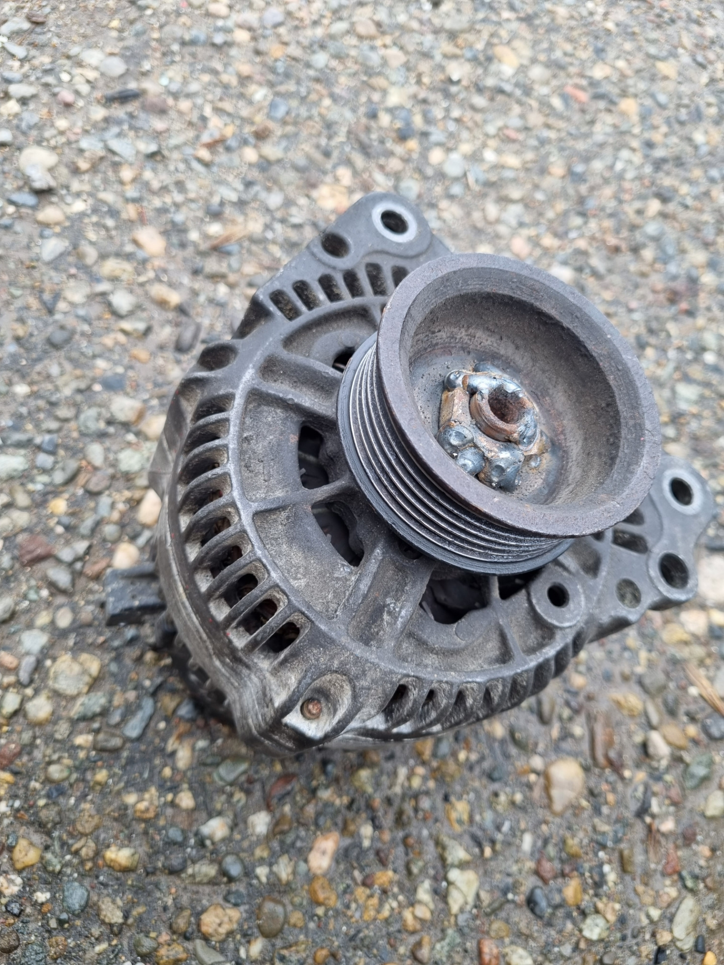 Замена генератора — Volkswagen Golf Mk3, 1,6 л., 1993 года | запчасти ...