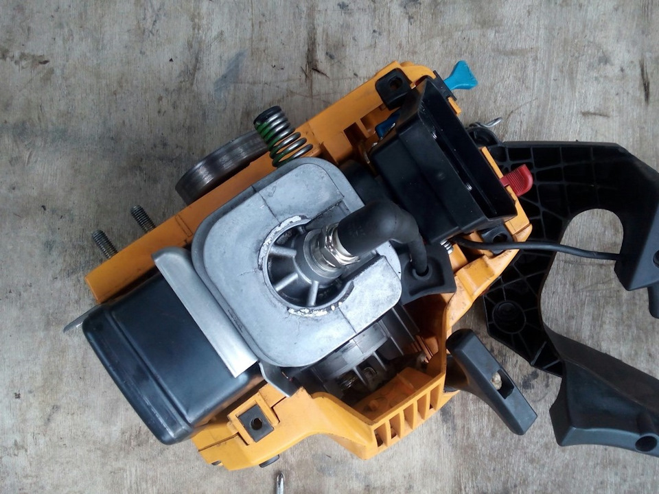 Бензопила Partner P351 — Полный обзор конструкции, мнение — НАКИПЕЛО ...