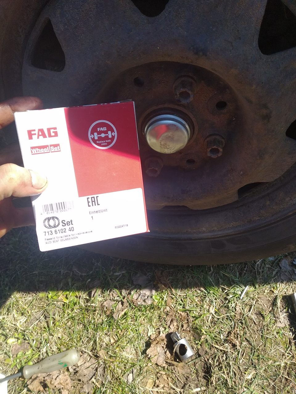 Замена задних ступичных подшипников — Audi 100 Avant (C3), 2,3 л, 1990 ...