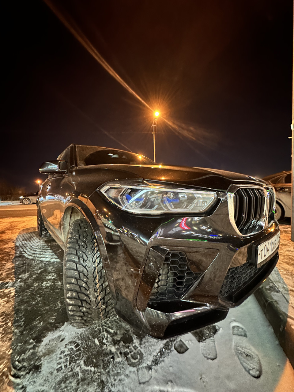 Зимняя резина Ikon Autograph 9 SUV (шип) — BMW X5 M (F95), 4,4 л, 2020 ...