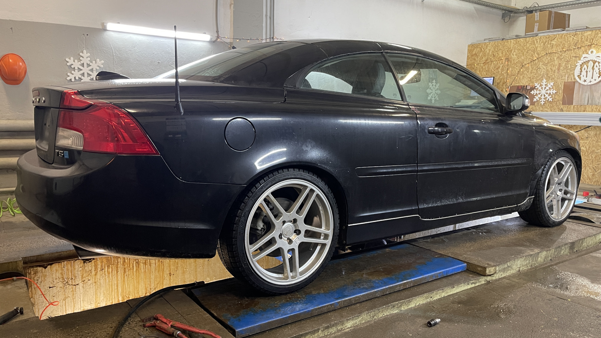 Volvo C70 (2G) 2.5 бензиновый 2013 | T5 AWD M66 на DRIVE2