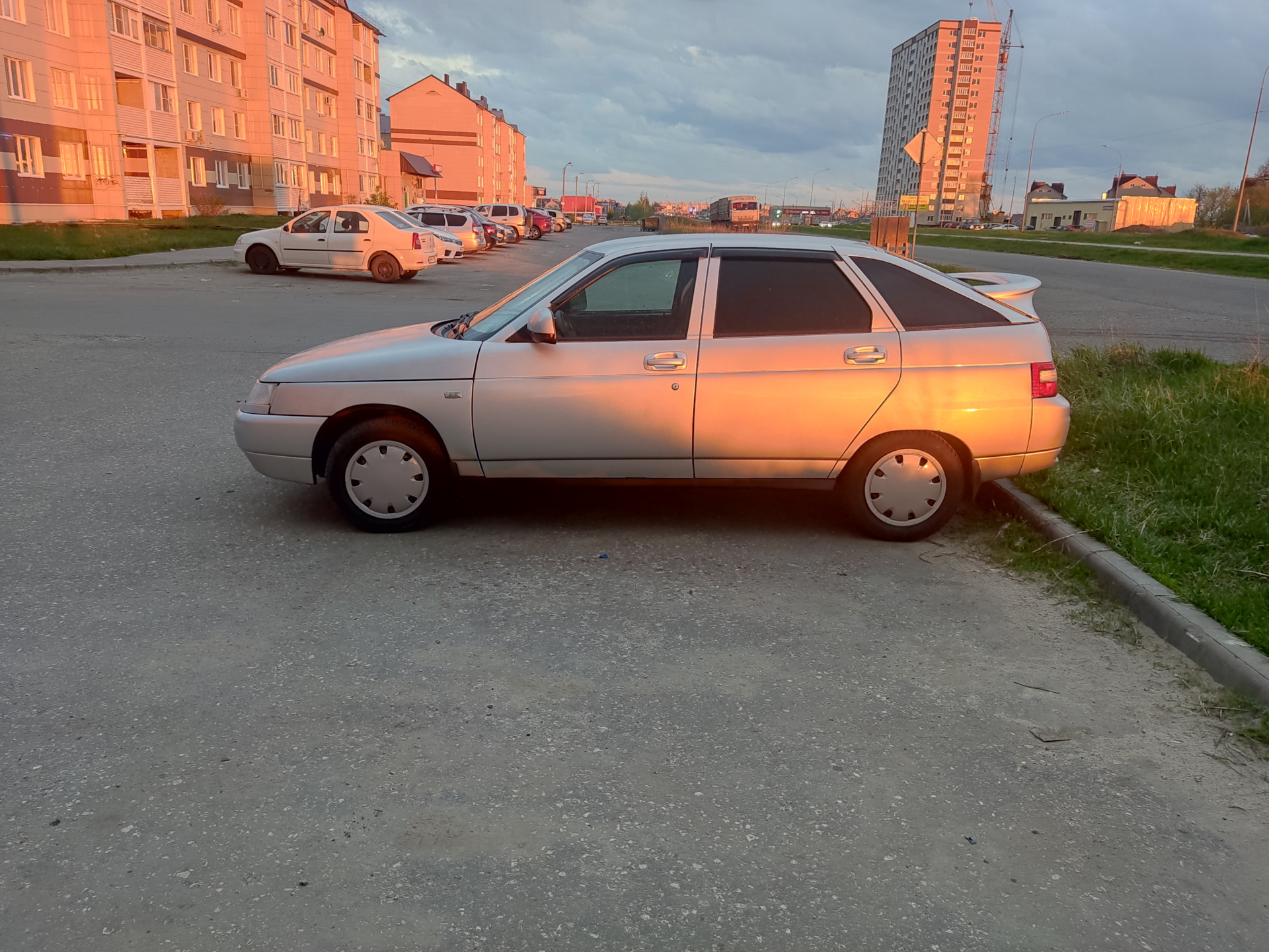 Колпаки на колёса 2112 — Lada 21124, 1,6 л, 2007 года | стайлинг | DRIVE2