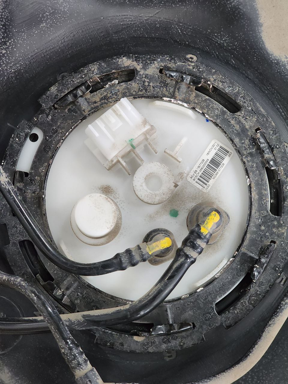 Замена бензонасоса Astra J GTC A14NET — Opel Astra J GTC, 1,4 л, 2012 ...