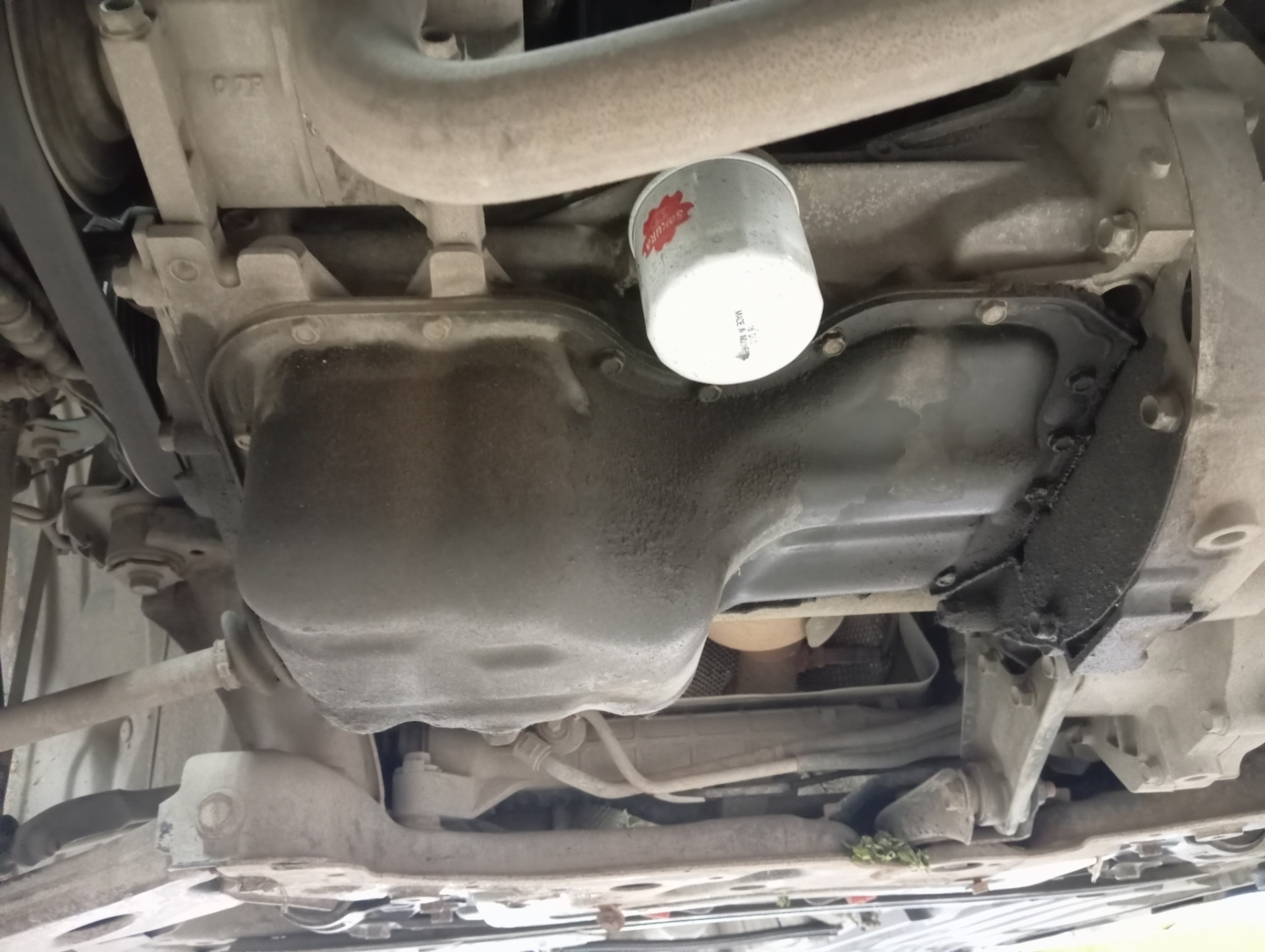 Замена масла в двигателе и замена воздушного фильтра — Mazda 3 (2G) BL ...