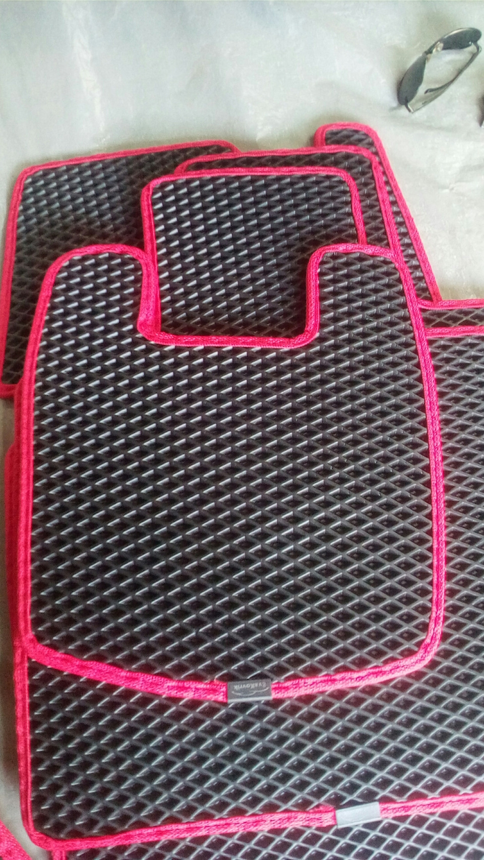 Коврики Eva — ИЖ Москвич 412, 1,5 л, 1974 года | аксессуары | DRIVE2