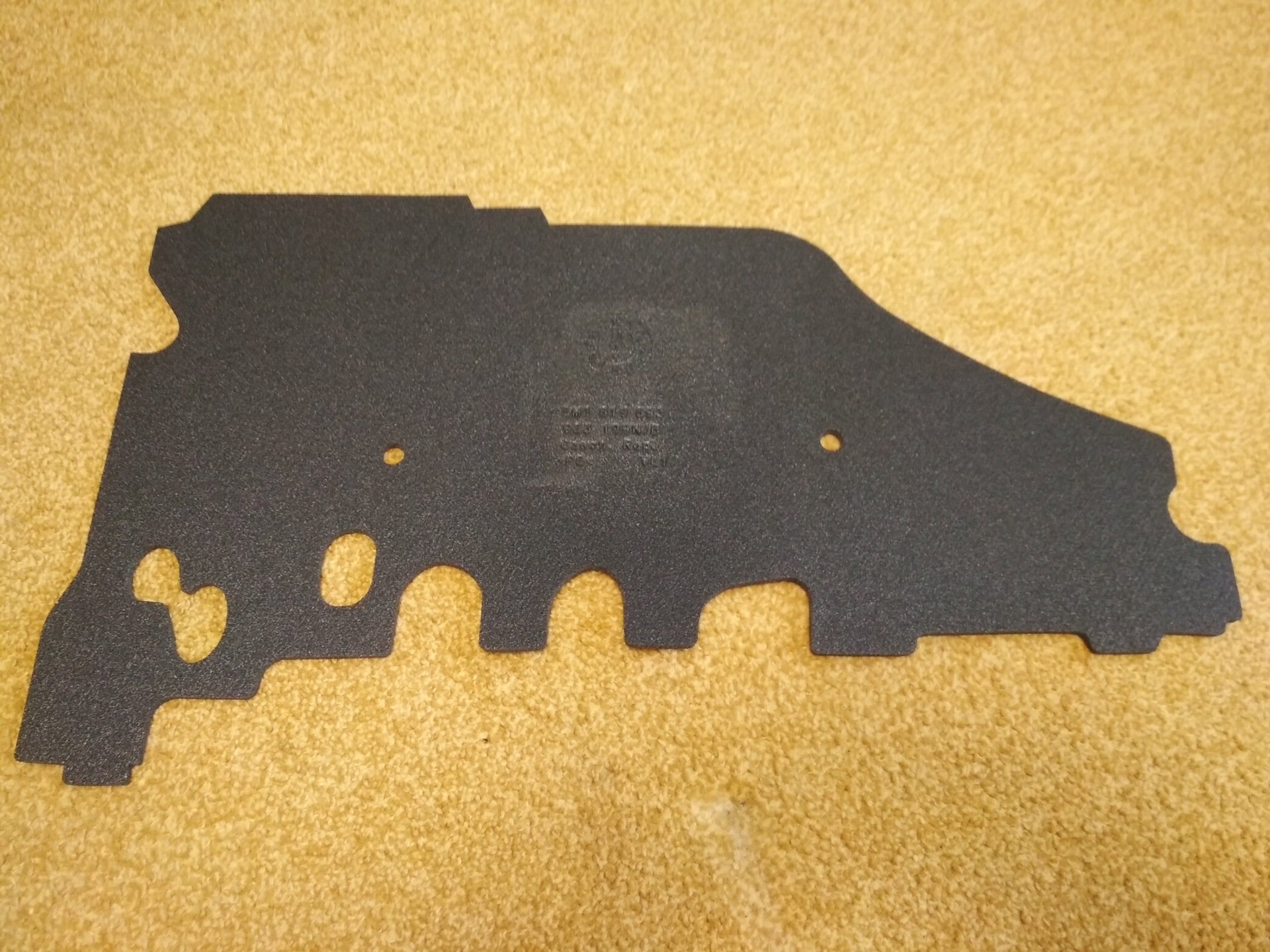 Защитная вставка — Volkswagen Golf Plus, 1,6 л, 2011 года | запчасти ...