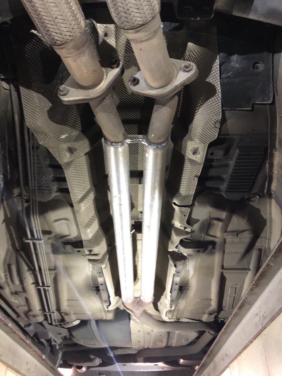 Кастомный выхлоп, вся трасса на 60/70мм трубе — Ford Mondeo III ST220 ...