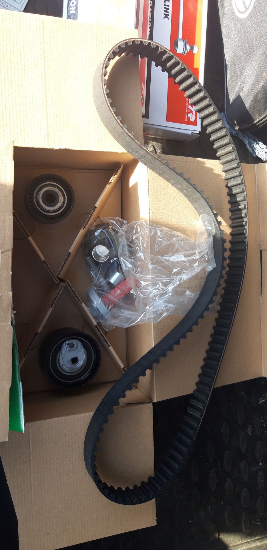 Запись #10. Замена ГРМ и воздушника. — Renault Duster (1G), 2 л, 2013 ...