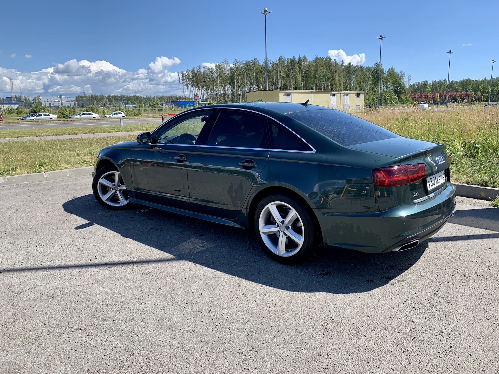 40.000 км. Замена передних и задних колодок. — Audi A6 (C7), 2 л, 2016 ...