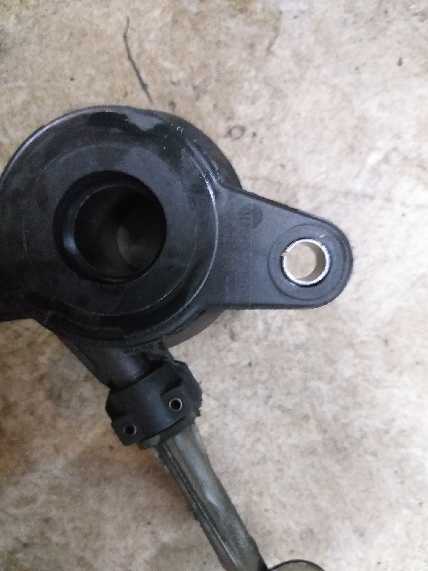 Замена сцепления и тормозной жидкости — Renault Megane II, 1,6 л, 2008 ...