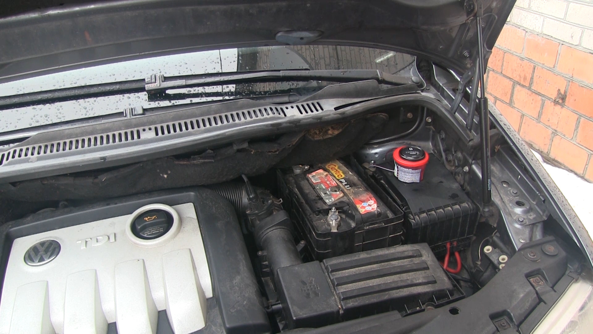Установка счетчика моточасов на дизельный двигатель 1,9TDI — Volkswagen ...