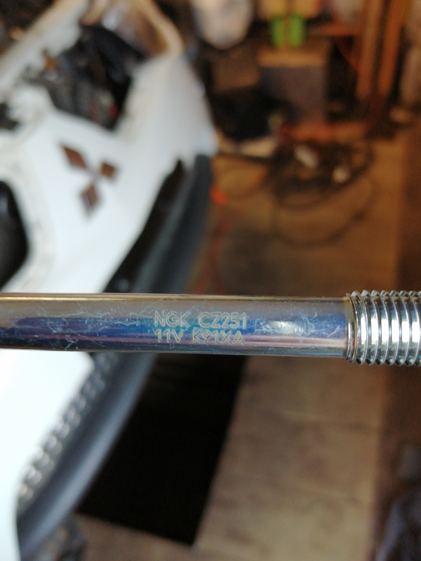 Свечи накала, регулировка клапанов и сборка верха. — Mitsubishi L200 ...