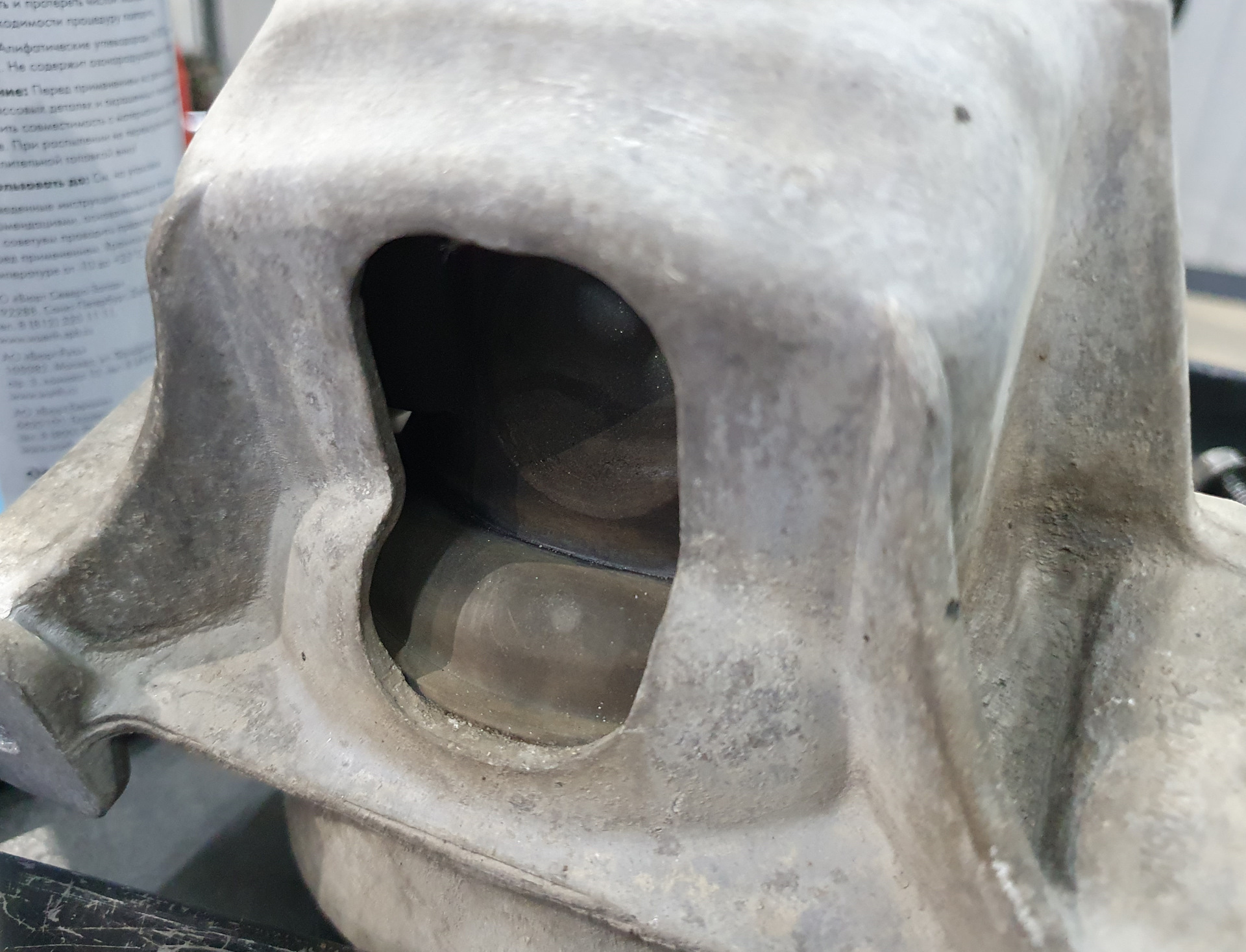 Замена опор двигателя и кпп, профилактика уязвимых мест системы ...