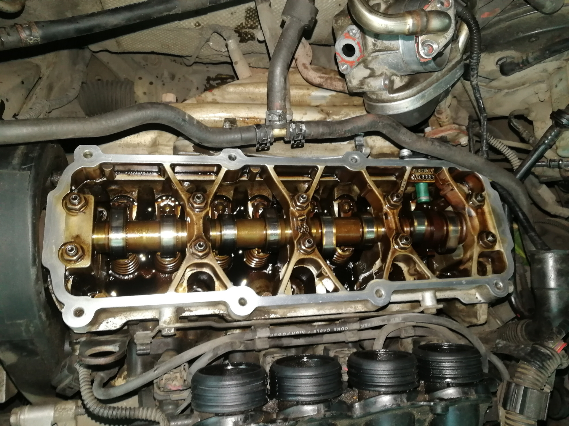 Замена прокладки клапанной крышки ГБЦ. 1,6 BFQ. Исправляем огрехи рукожопов. — Skoda Octavia A4 ...