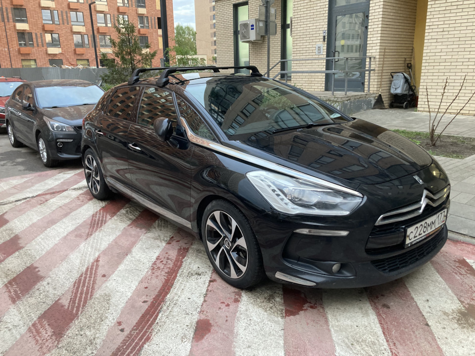 Багажник. Спустя 13 лет) — Citroen DS5, 1,6 л, 2012 года | аксессуары | DRIVE2