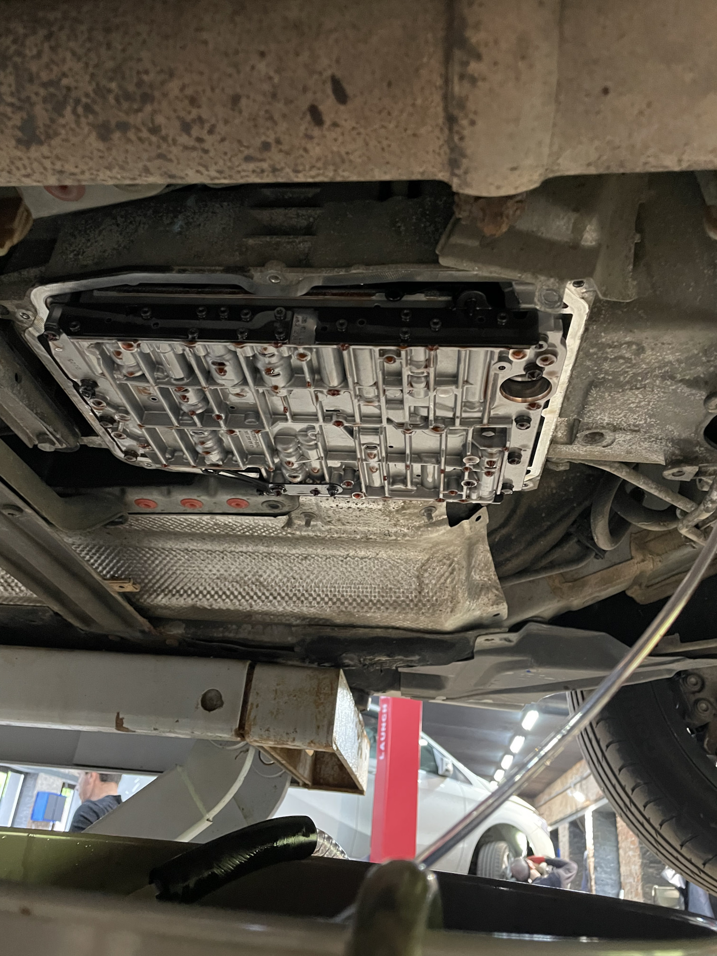 Замена масло в коробке и моторе — Mercedes-Benz E-Class Estate (S212 ...