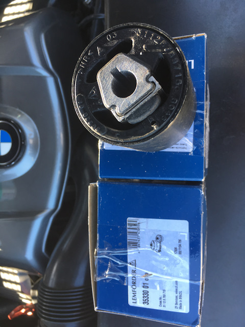 3533001 Сайлентблок рычага подвески LEMFORDER | Запчасти на DRIVE2