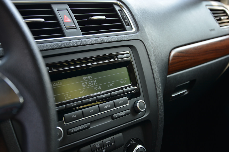 Установка RCD 340 G Visteon — Volkswagen Jetta VI, 2 л, 2014 года ...