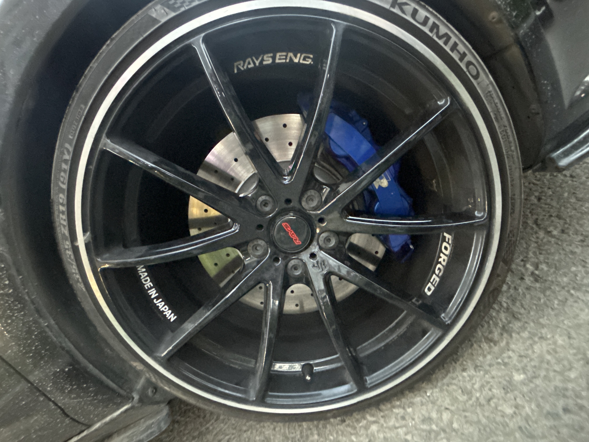 Установка brembo супортов на 6 поршней 356 диск от mqb на мою Pq46. BOLT-ON — Volkswagen Passat ...