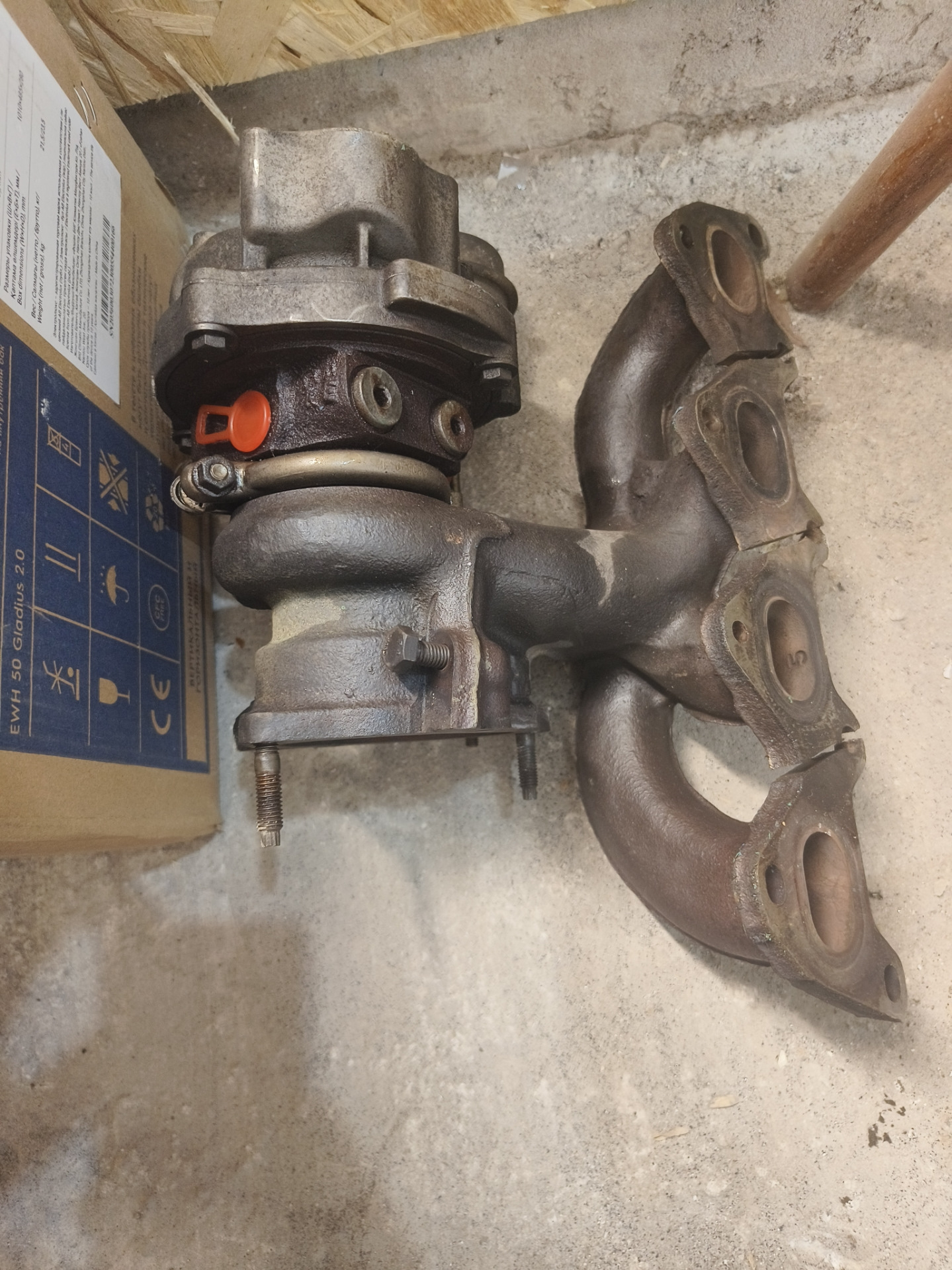 Замена турбокомпрессора — Volkswagen Touran (1G), 1,4 л, 2011 года ...