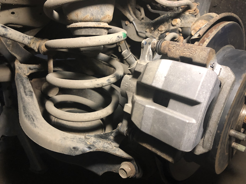 Перебрал тормоза — Lexus RX (3G), 3,5 л, 2009 года | своими руками | DRIVE2