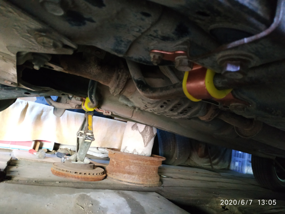 Профилактика подвески — Toyota Corolla Spacio (E110), 1,6 л, 1999 года ...