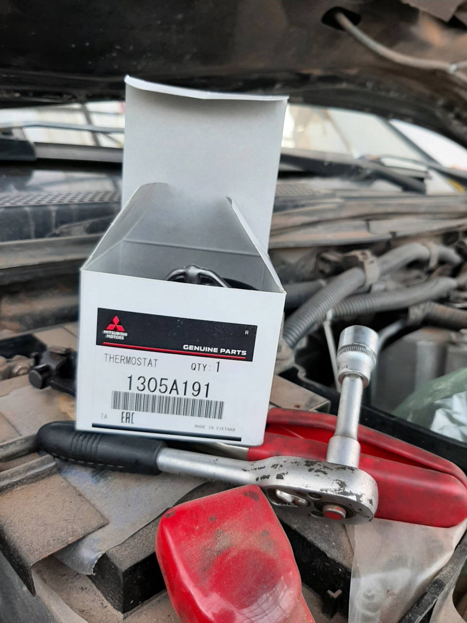 1305A191 Термостат Mitsubishi | Запчасти на DRIVE2