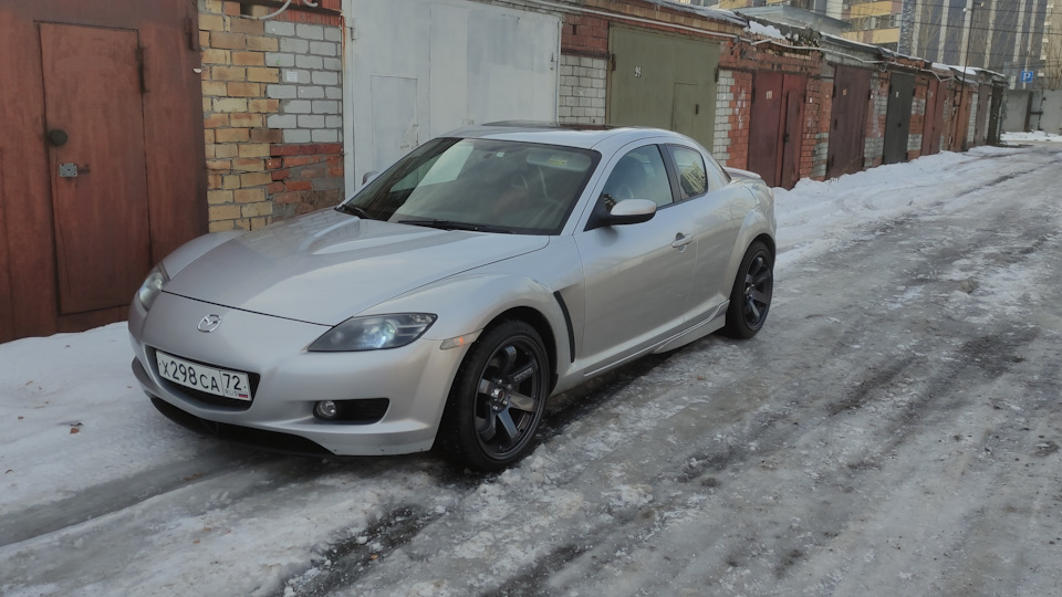 Mazda RX-8 1.3 бензиновый 2004 | на DRIVE2