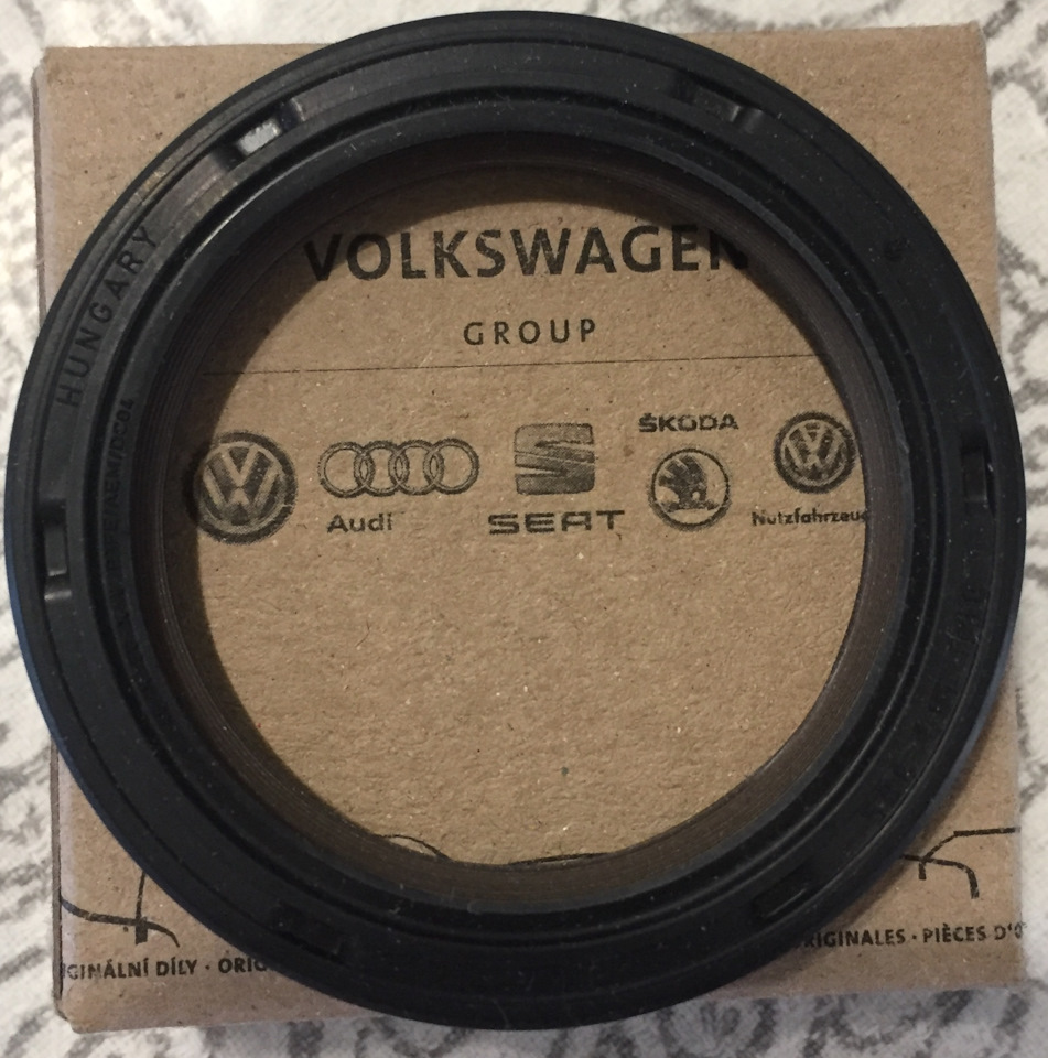 06L103085B Сальник коленчатого вала VAG | Запчасти на DRIVE2