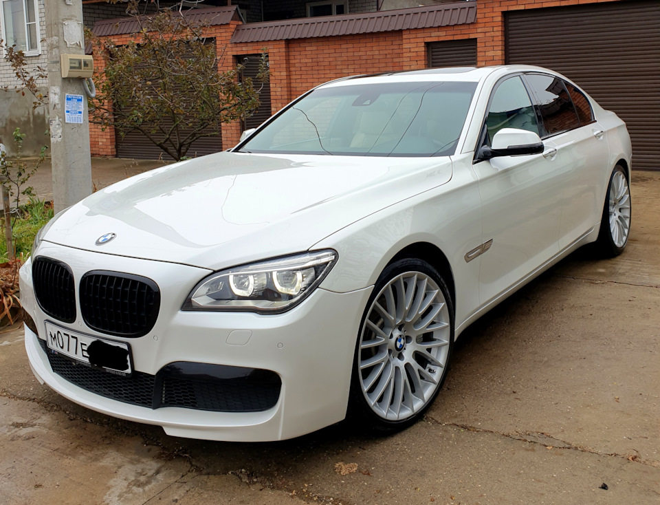 Шины на зиму Пирелли R21 — BMW 7 series (F01/02), 3 л, 2013 года | шины ...
